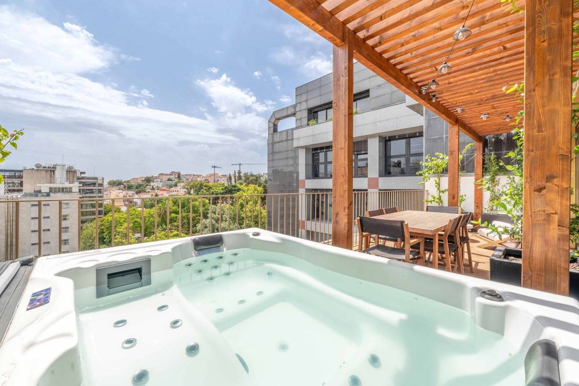 Apartamento ∙ 2 Quartos ∙ 4 Hóspedes - Lisboa