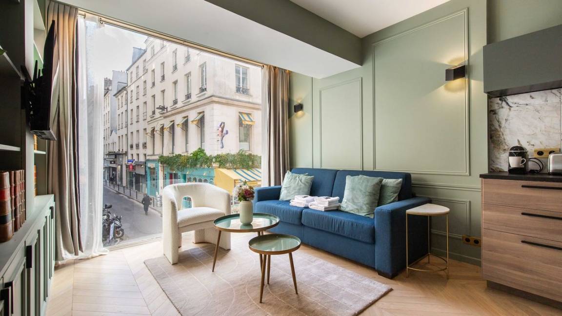48 M² Apartment ∙ 2 Bedrooms ∙ 6 Guests - Paris