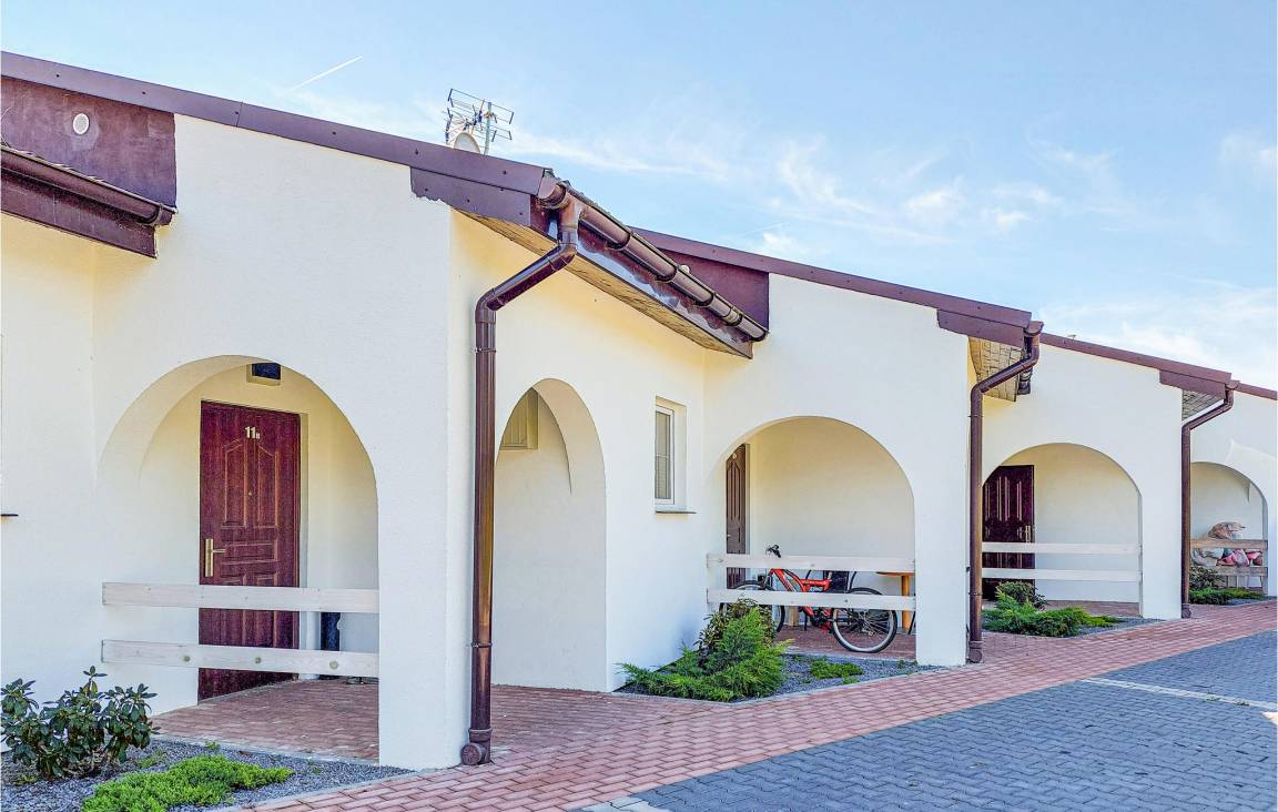 45 M² Ferienhaus ∙ 3 Gäste - Sarbinowo