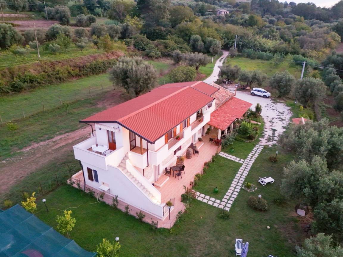 50 M² Villa ∙ 1 Habitación ∙ 2 Huéspedes - Parghelia