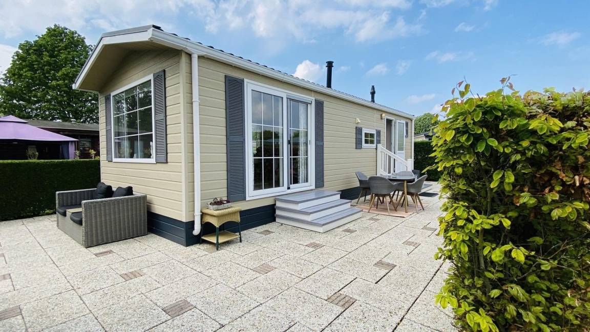 53 M² Chalet ∙ 2 Bedrooms ∙ 4 Guests - Zierikzee