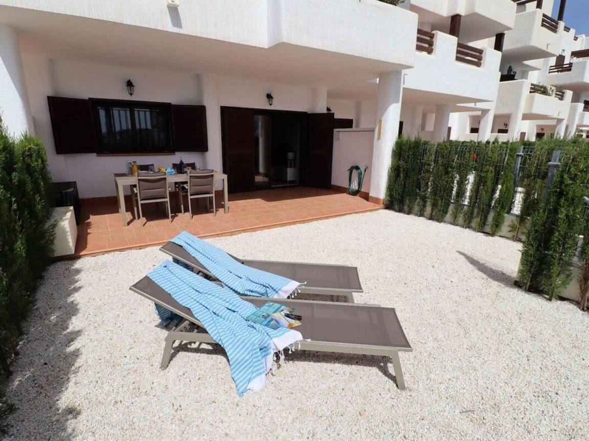 75 M² Apartamento ∙ 2 Habitaciones ∙ 4 Huéspedes - Pulpí