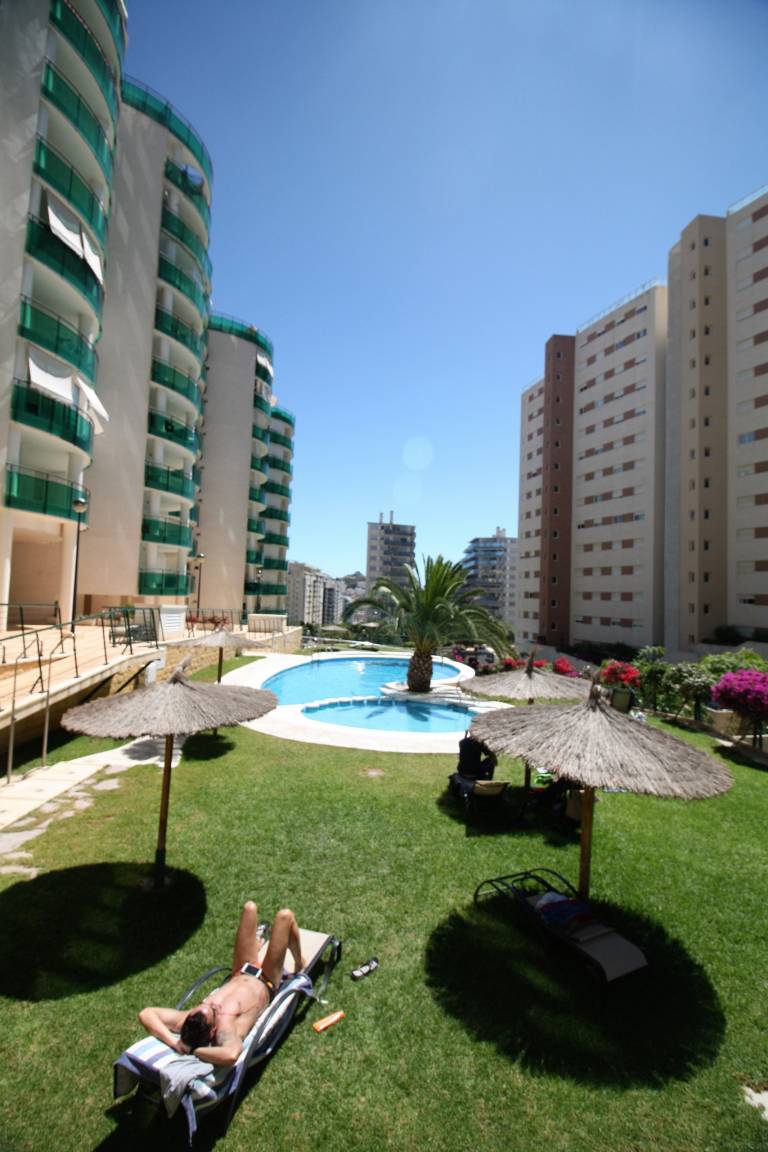 80 M² Apartamento ∙ 2 Habitaciones ∙ 6 Huéspedes - Villajoyosa