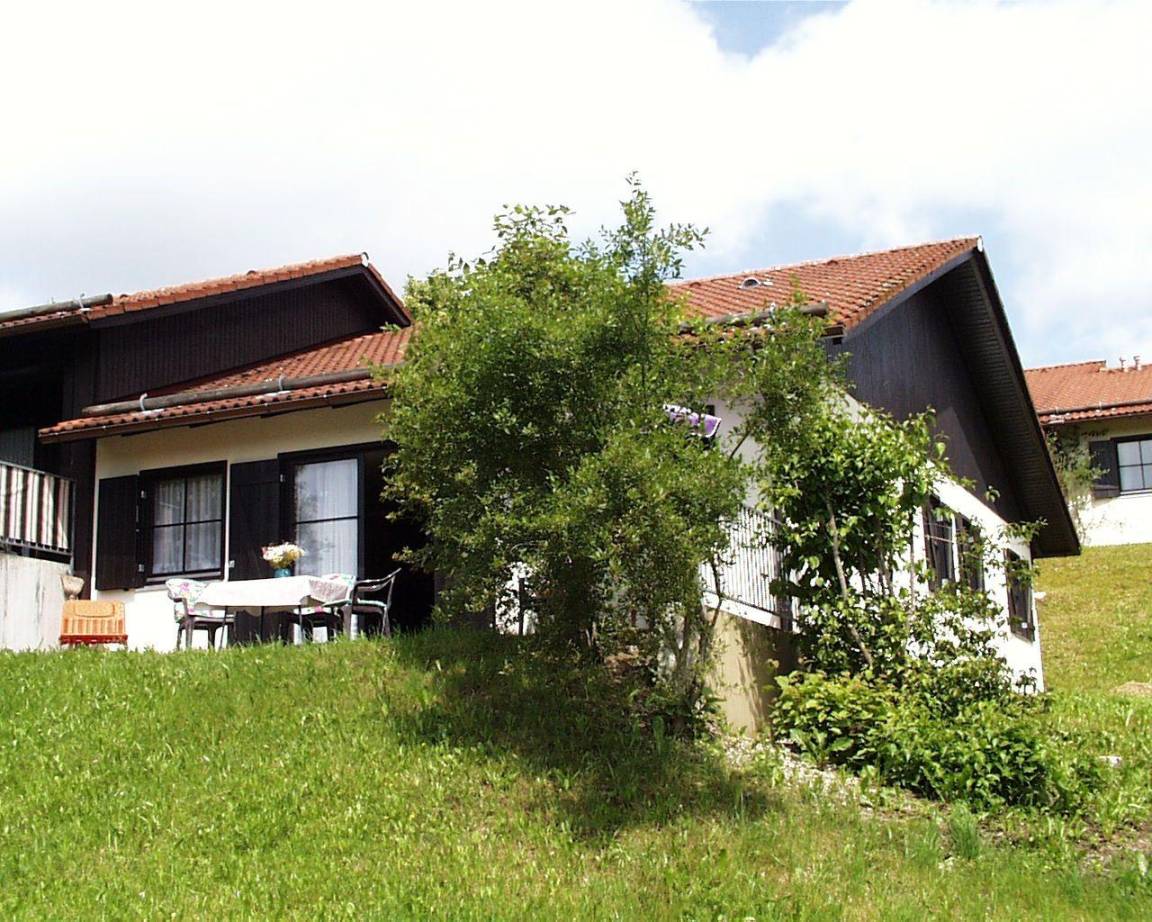 94 M² Ferienhaus ∙ 2 Schlafzimmer ∙ 5 Gäste - Schongau