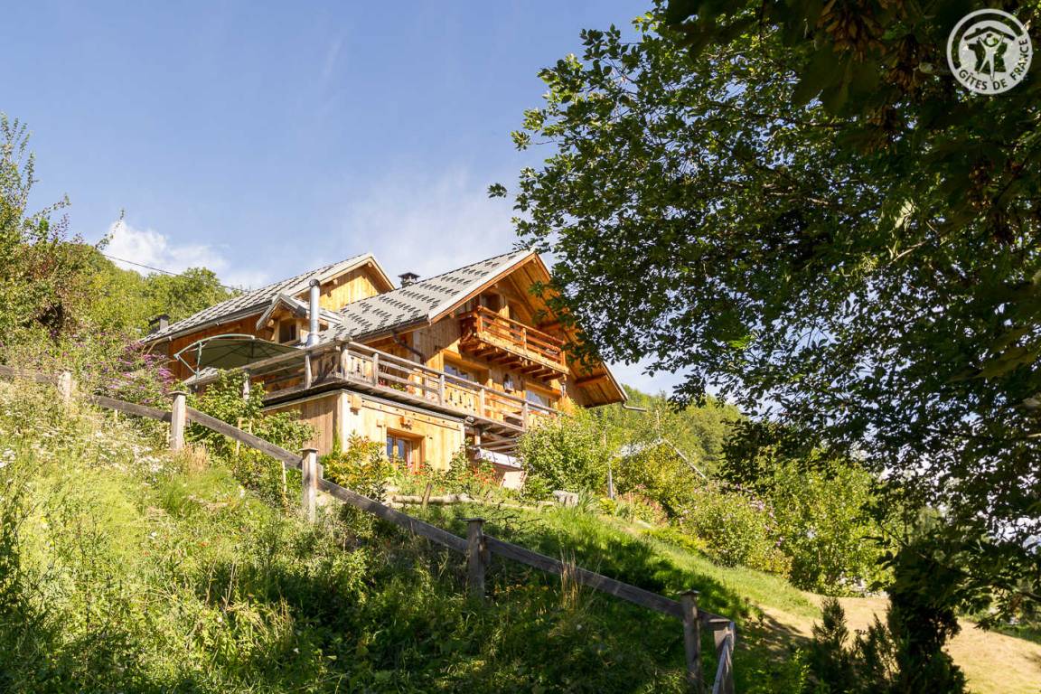 83 M² Gîte ∙ 3 Chambres ∙ 8 Personnes - Rhône-Alpes