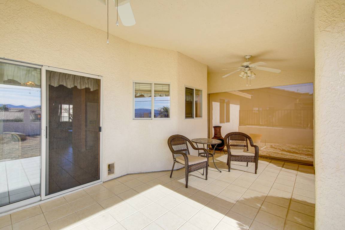 149 M² House ∙ 3 Bedrooms ∙ 6 Guests - Lake Havasu City, AZ