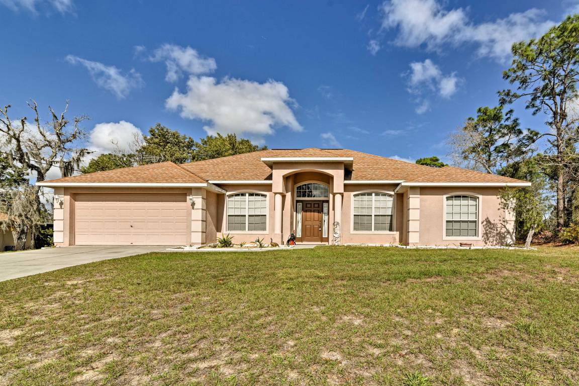 185 M² House ∙ 4 Bedrooms ∙ 8 Guests - Spring Hill, FL