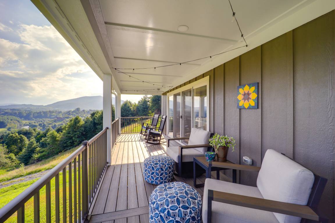 297 M² House ∙ 4 Bedrooms ∙ 8 Guests - New River State Park, Laurel Springs