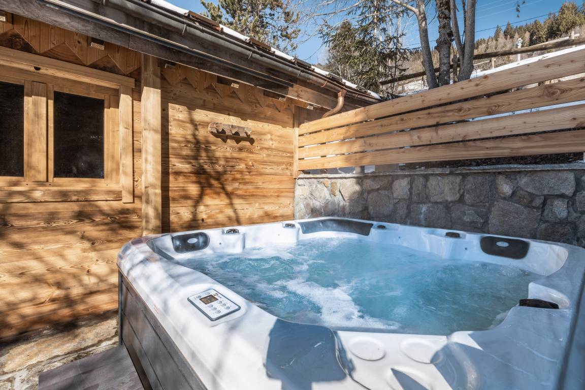 120 M² Chalet ∙ 4 Chambres ∙ 10 Personnes - Manigod