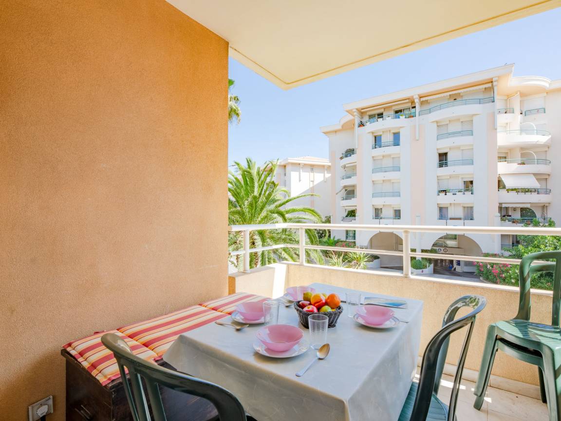 35 M² Appartement ∙ 1 Chambre ∙ 4 Personnes - Fréjus
