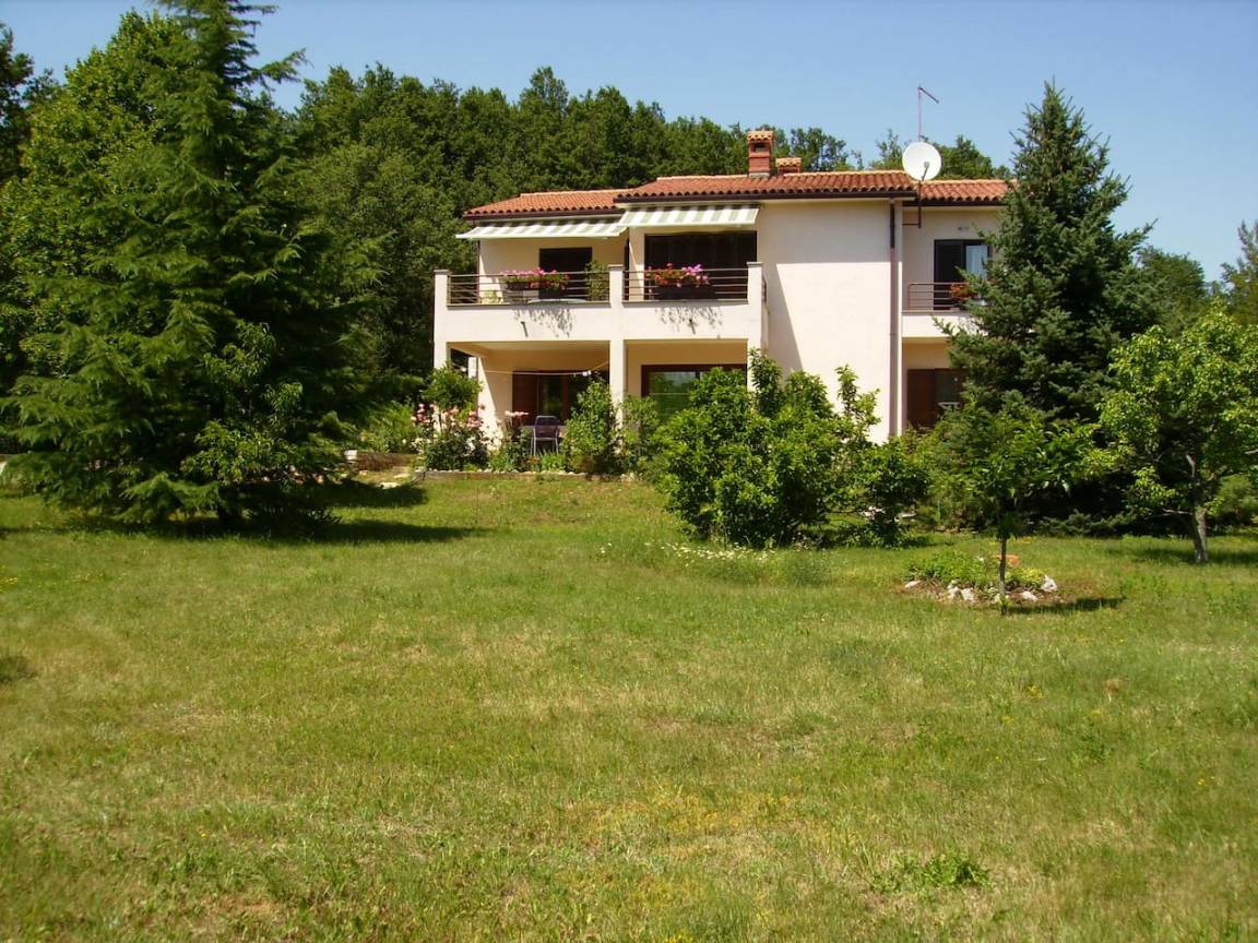 48 M² Apartment ∙ 2 Bedrooms ∙ 4 Guests - Labin