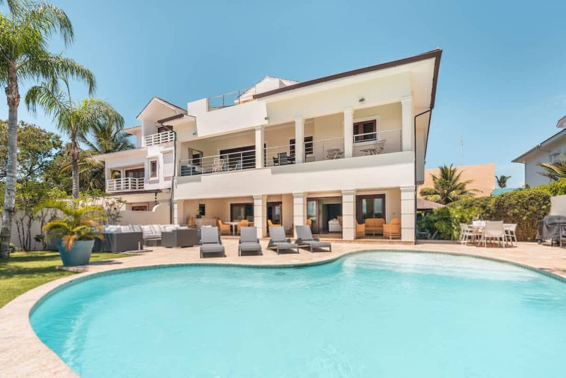 Apartamento ∙ 5 Habitaciones ∙ 16 Huéspedes - La Romana