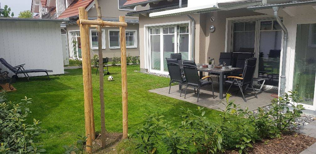 75 M² Ferienwohnung ∙ 2 Schlafzimmer ∙ 3 Gäste - Wustrow