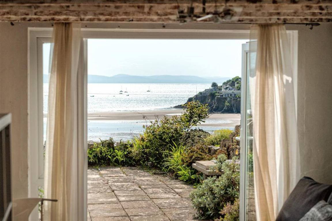 Cottage ∙ 2 Bedrooms ∙ 4 Guests - Abersoch