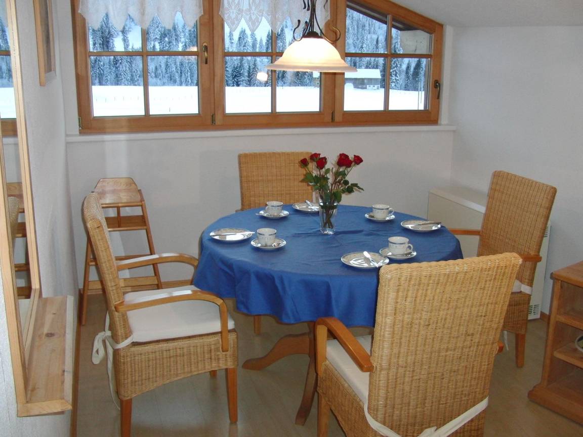 68 M² Ferienwohnung ∙ 2 Schlafzimmer ∙ 4 Gäste - Balderschwang