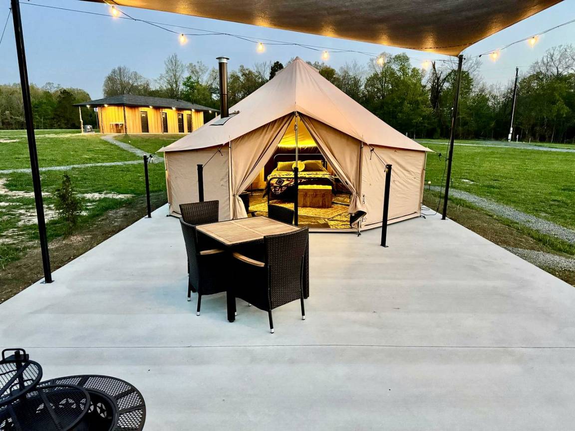 Camping ∙ 1 Bedroom ∙ 4 Guests - Oklahoma