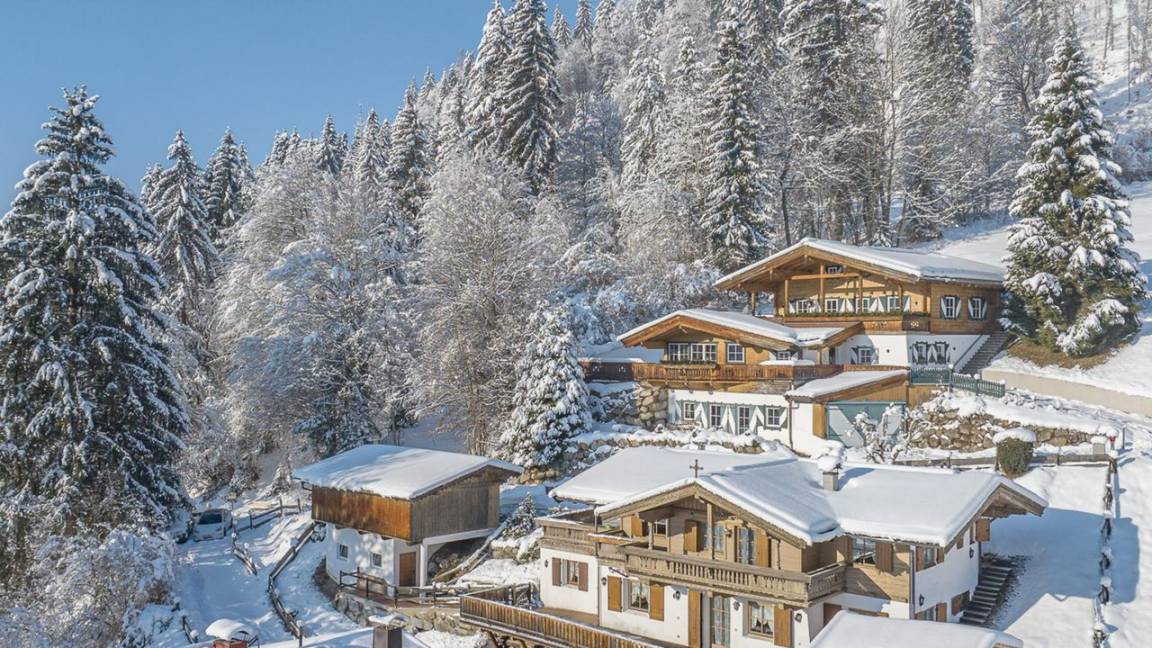 200 M² Maison De Vacances ∙ 4 Chambres ∙ 8 Personnes - Kitzbühel