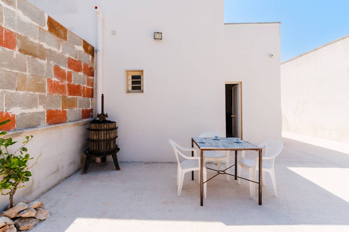 50 M² House ∙ 1 Bedroom ∙ 4 Guests - Torre Lapillo