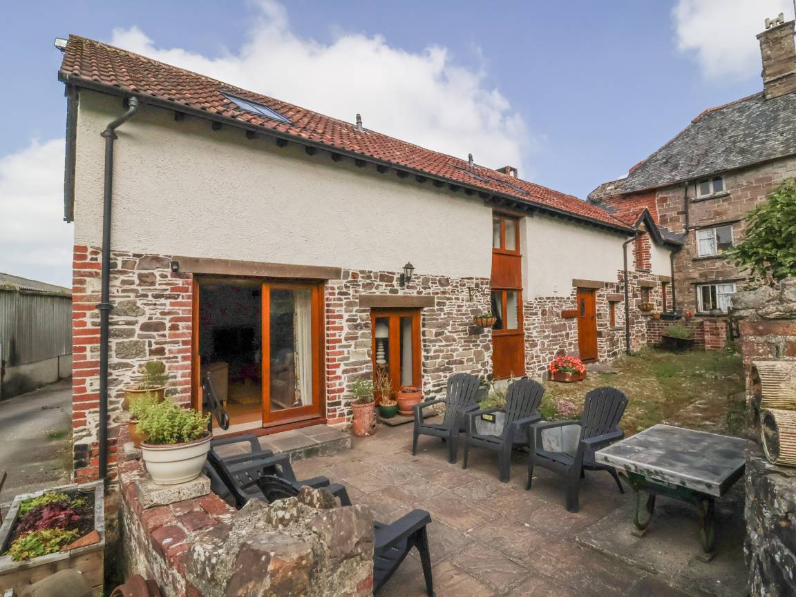 Cottage ∙ 3 Bedrooms ∙ 6 Guests - South Molton