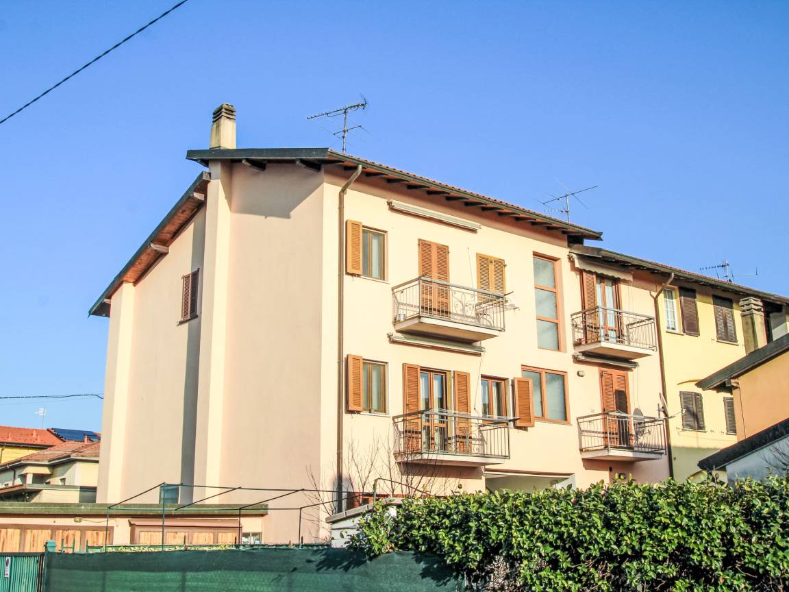 55 M² Ferienwohnung ∙ 1 Schlafzimmer ∙ 4 Gäste - Varese