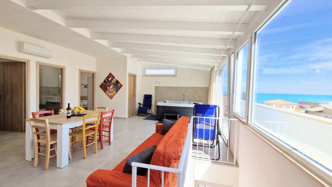 90 M² Appartement ∙ 2 Chambres ∙ 6 Personnes - Castellammare del Golfo