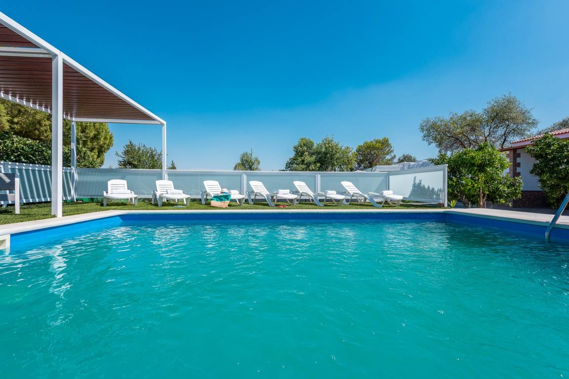 120 M² Maison De Vacances ∙ 3 Chambres ∙ 6 Personnes - Marchena