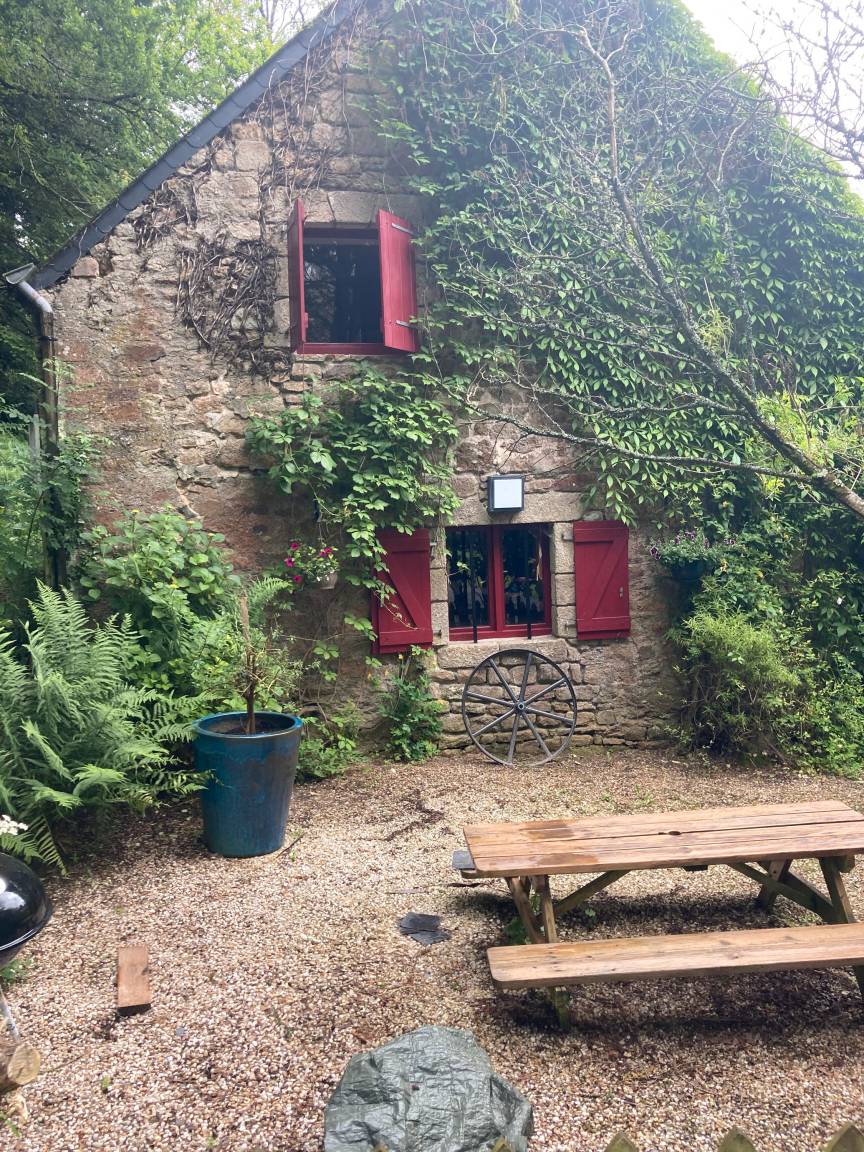 70 M² House ∙ 3 Bedrooms ∙ 6 Guests - Baud