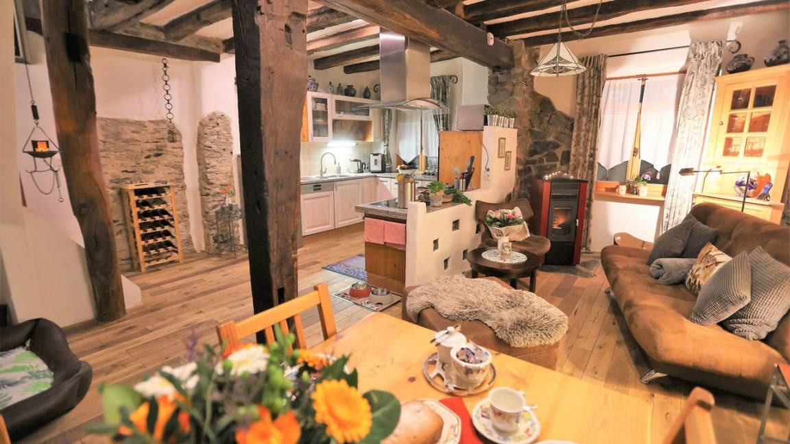 132 M² Ferienhaus ∙ 2 Schlafzimmer ∙ 4 Gäste - Kobern-Gondorf