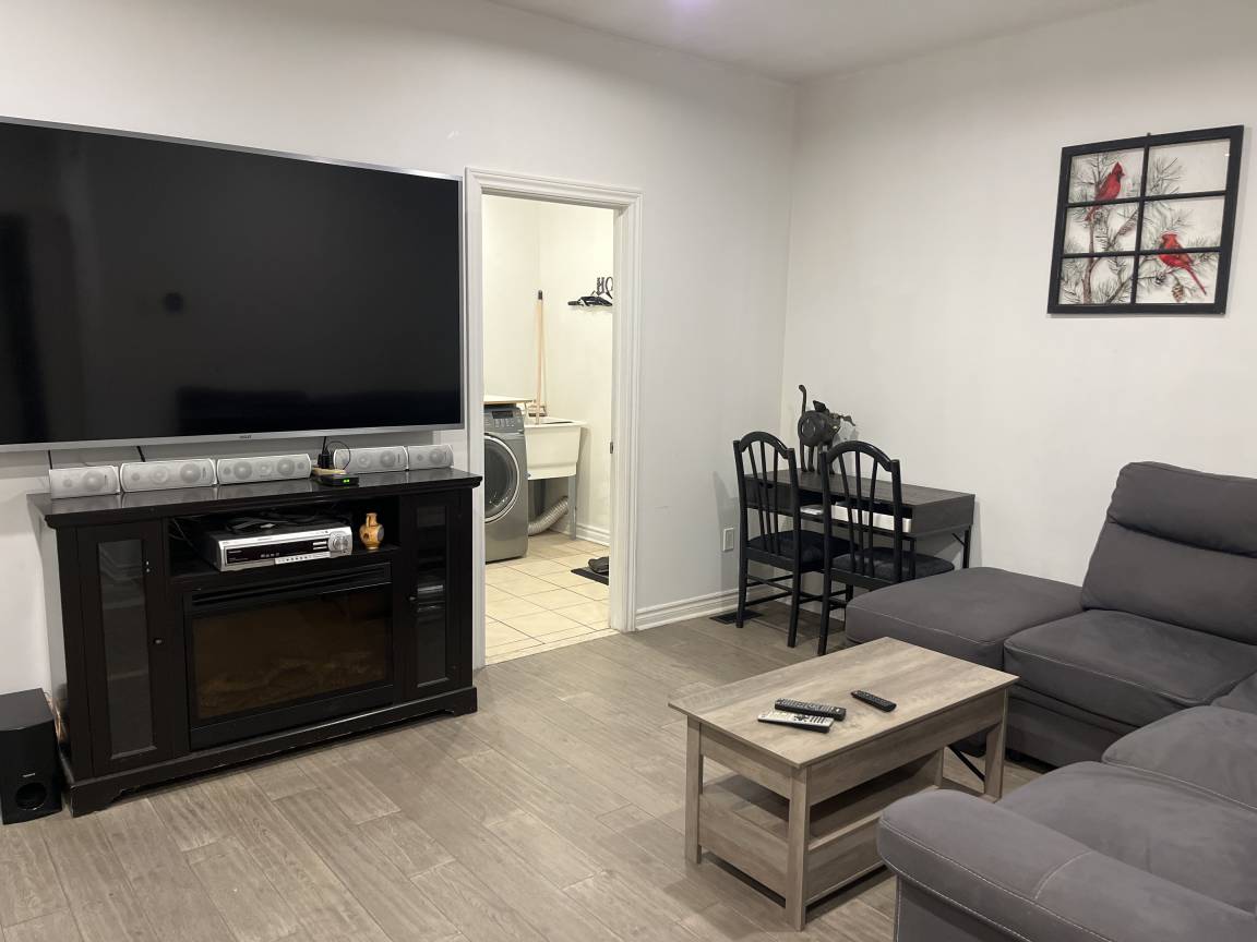 116 M² House ∙ 4 Bedrooms ∙ 6 Guests - Kawartha Lakes