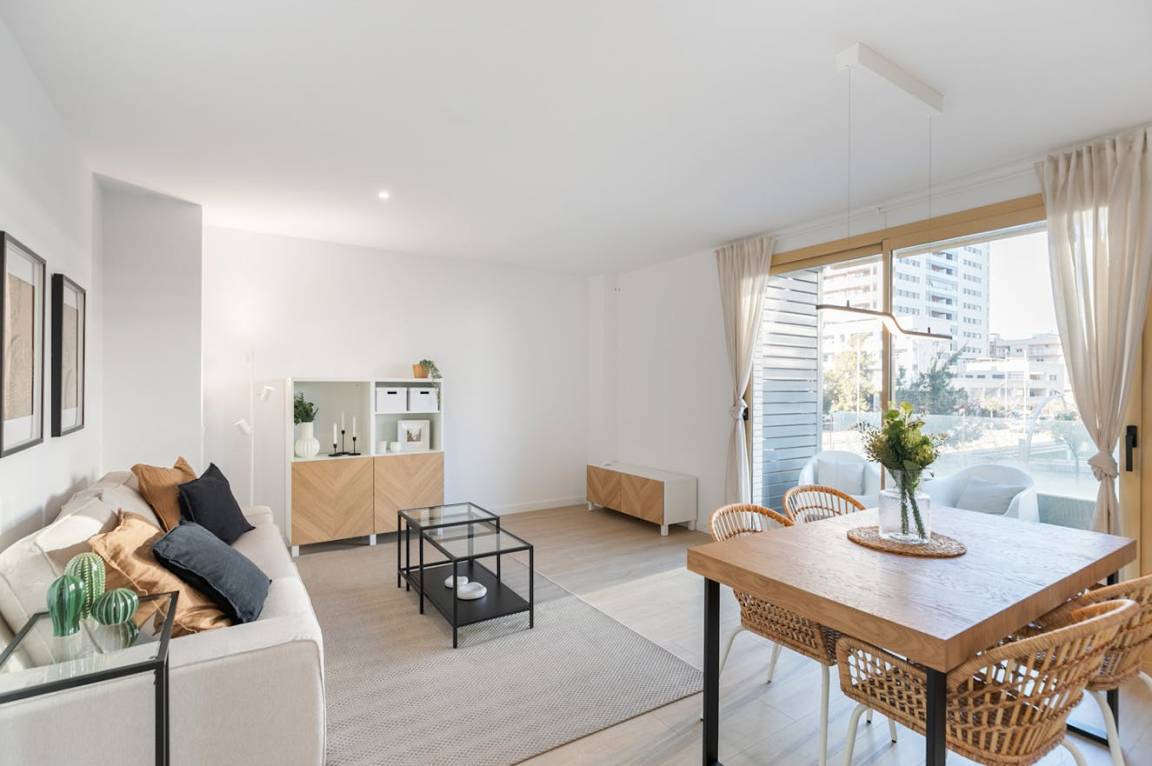 75 M² Appartement ∙ 2 Chambres ∙ 3 Personnes - Badalona