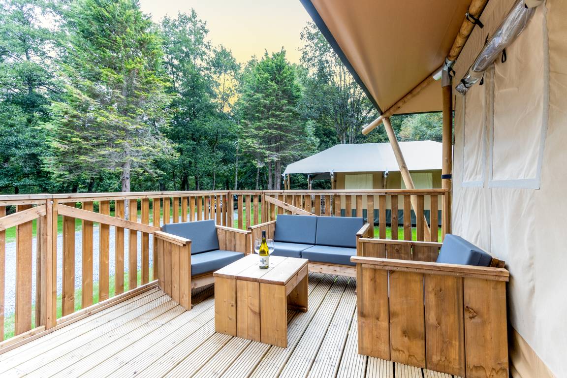 64 M² Tente ∙ 2 Chambres ∙ 5 Personnes - Belgique