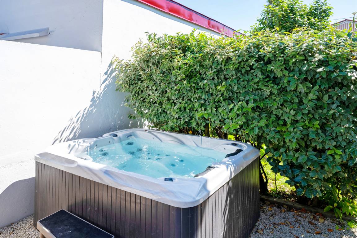 130 M² Maison De Vacances ∙ 4 Chambres ∙ 8 Personnes - Saint-Pée-sur-Nivelle