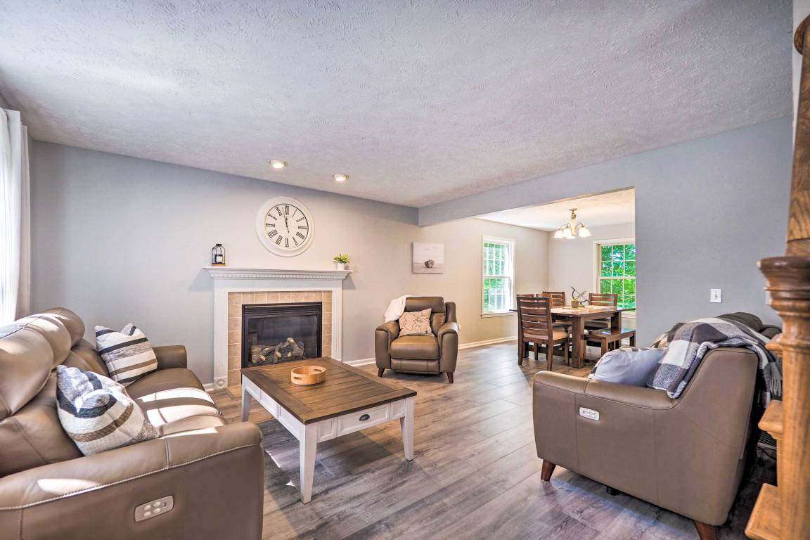 285 M² House ∙ 5 Bedrooms ∙ 12 Guests - Beulah, MI