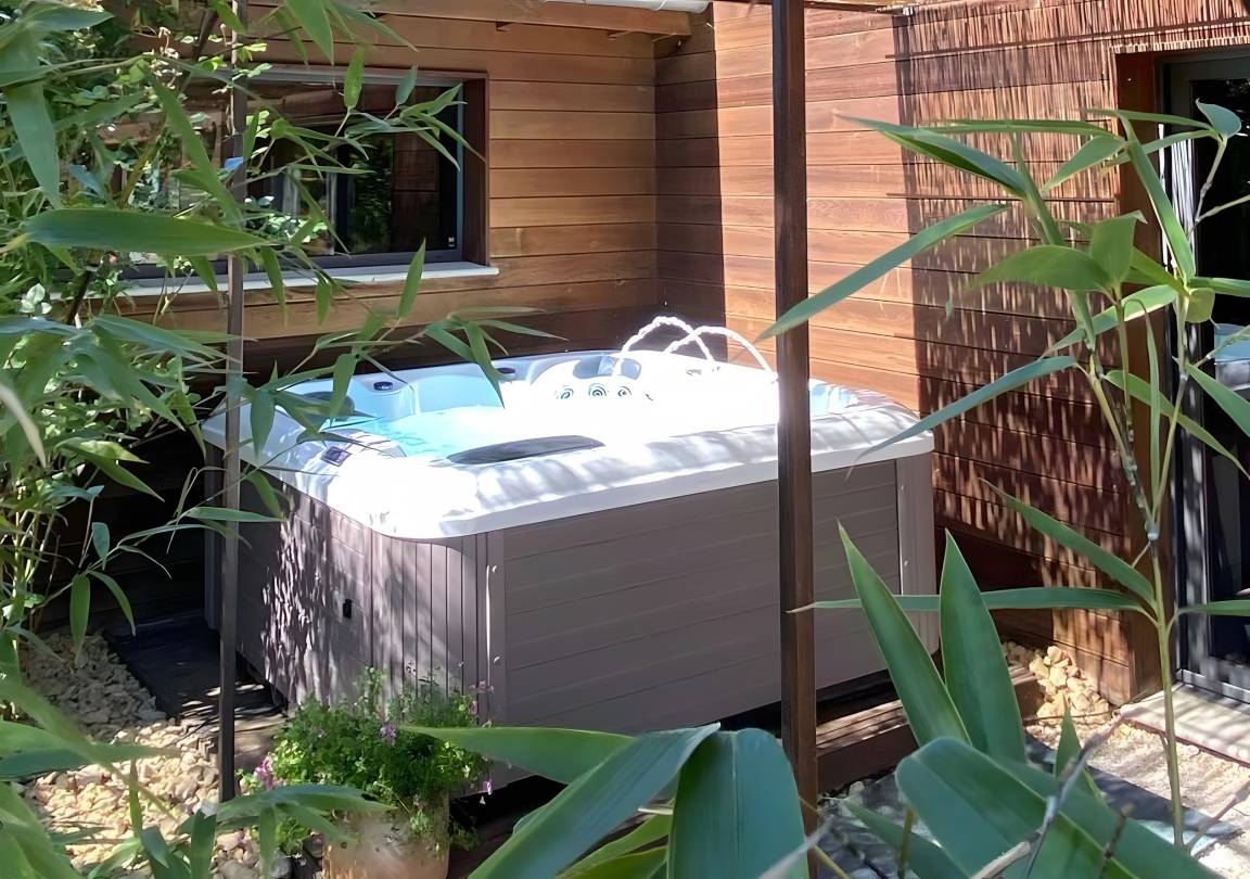 150 M² House ∙ 1 Bedroom ∙ 6 Guests - Malaucène