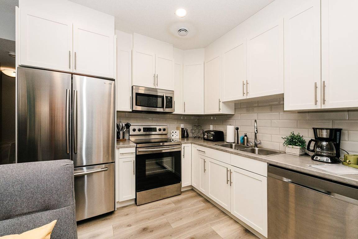 82 M² Apartment ∙ 2 Bedrooms ∙ 4 Guests - Beaumont