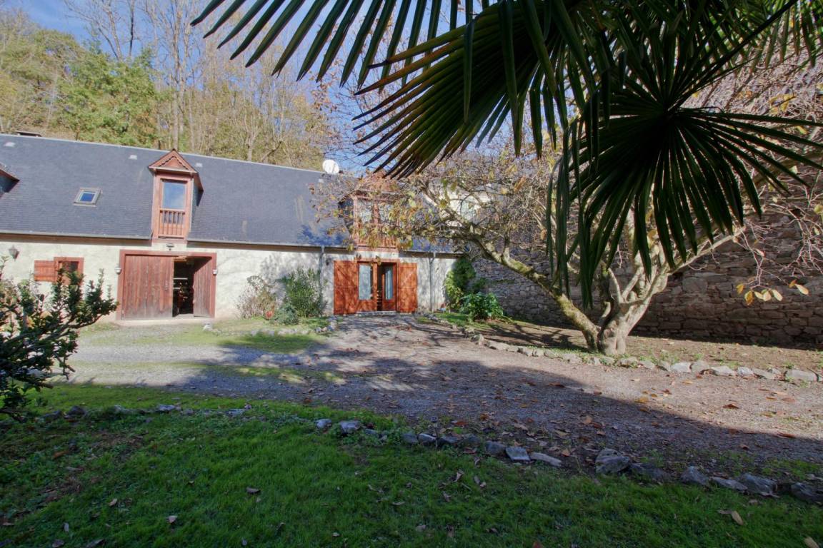 72 M² Gîte ∙ 2 Chambres ∙ 4 Personnes - Lourdes