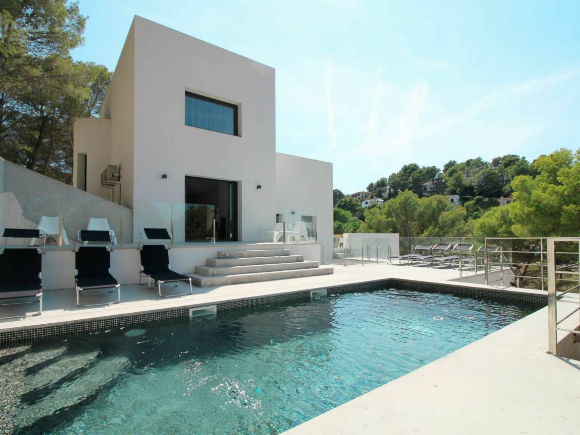 240 M² House ∙ 7 Bedrooms ∙ 14 Guests - Palafrugell