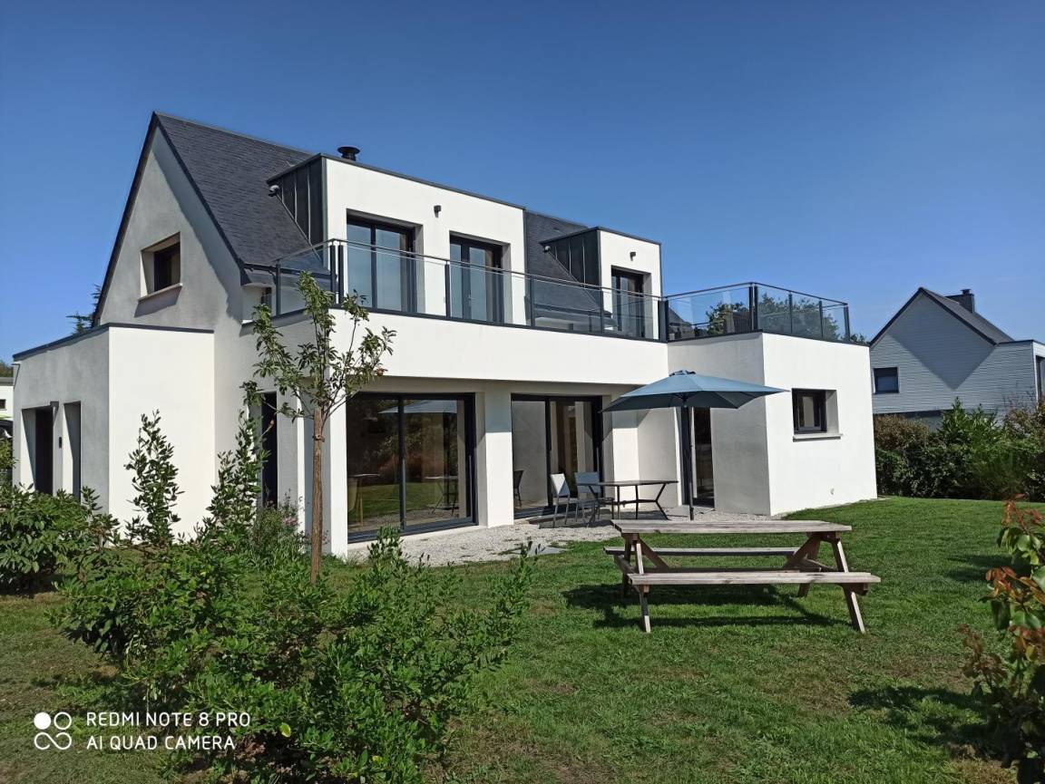 150 M² Gîte ∙ 3 Chambres ∙ 6 Personnes - Penvins