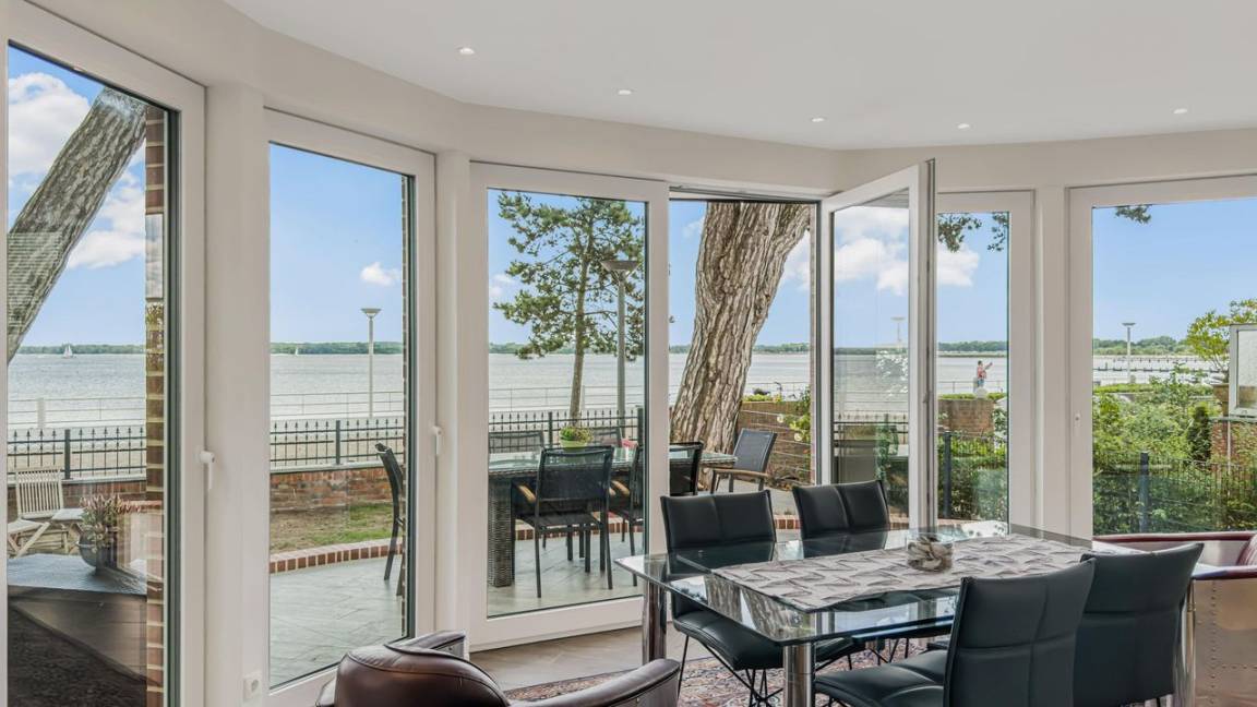 90 M² Appartement ∙ 2 Chambres ∙ 4 Personnes - Lübeck