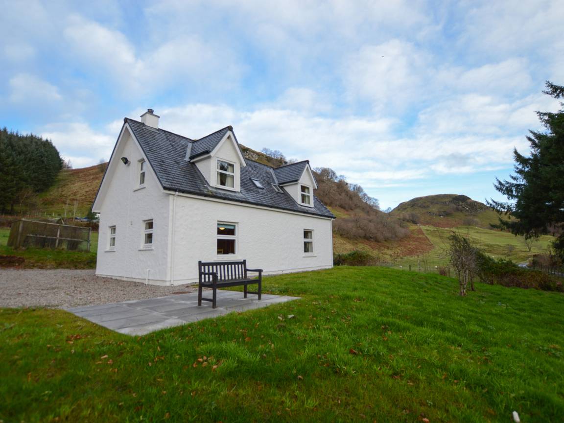 Cottage ∙ 2 Bedrooms ∙ 4 Guests - Isle of Mull