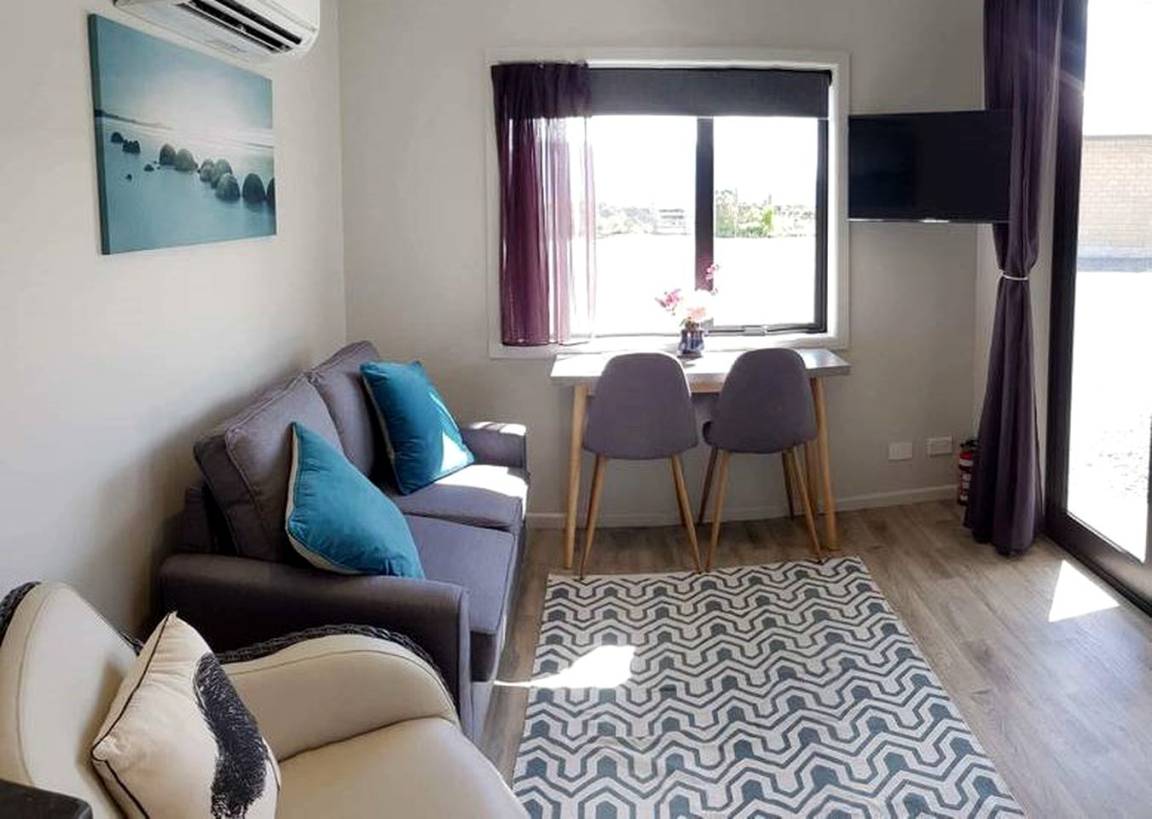 House ∙ 1 Bedroom ∙ 2 Guests - Te Anau