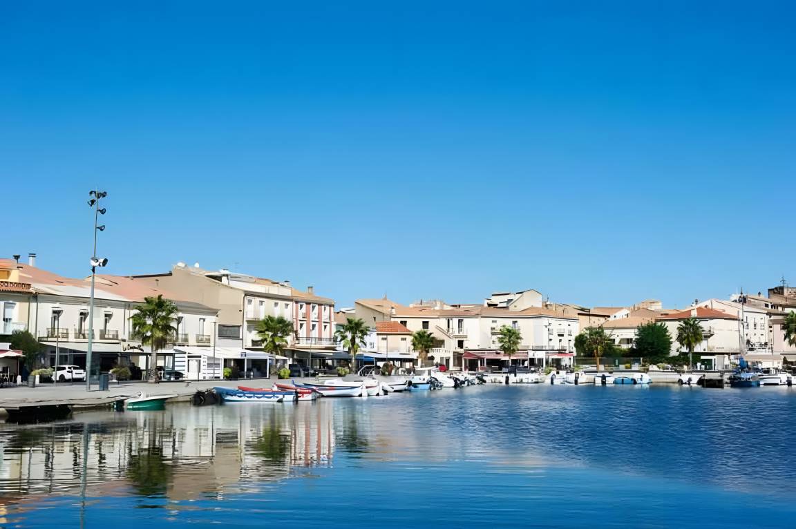 60 M² Appartement ∙ 3 Chambres ∙ 8 Personnes - Bouzigues