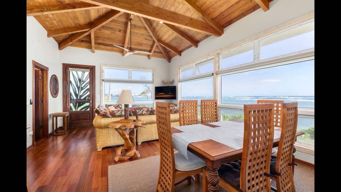 Accommodation ∙ 4 Bedrooms ∙ 10 Guests - Laie, HI