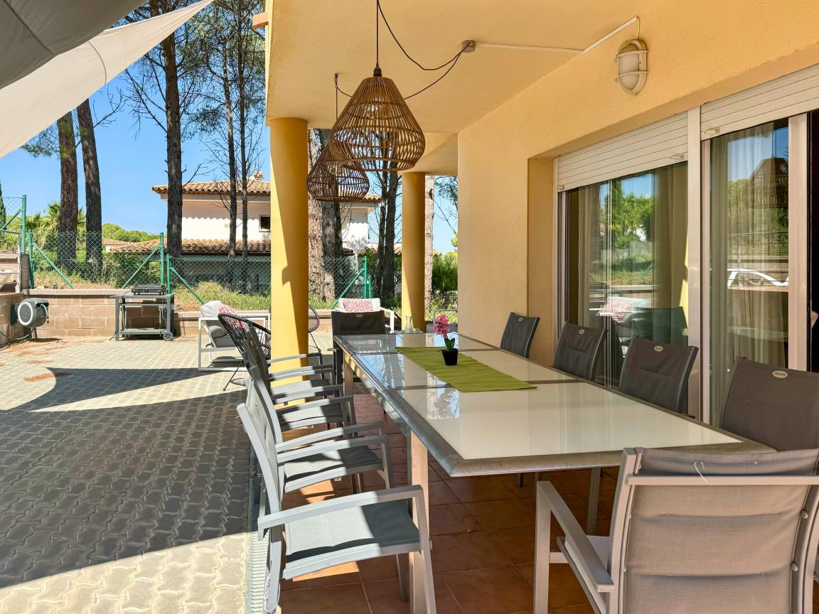 240 M² Ferienhaus ∙ 6 Schlafzimmer ∙ 12 Gäste - Palafrugell