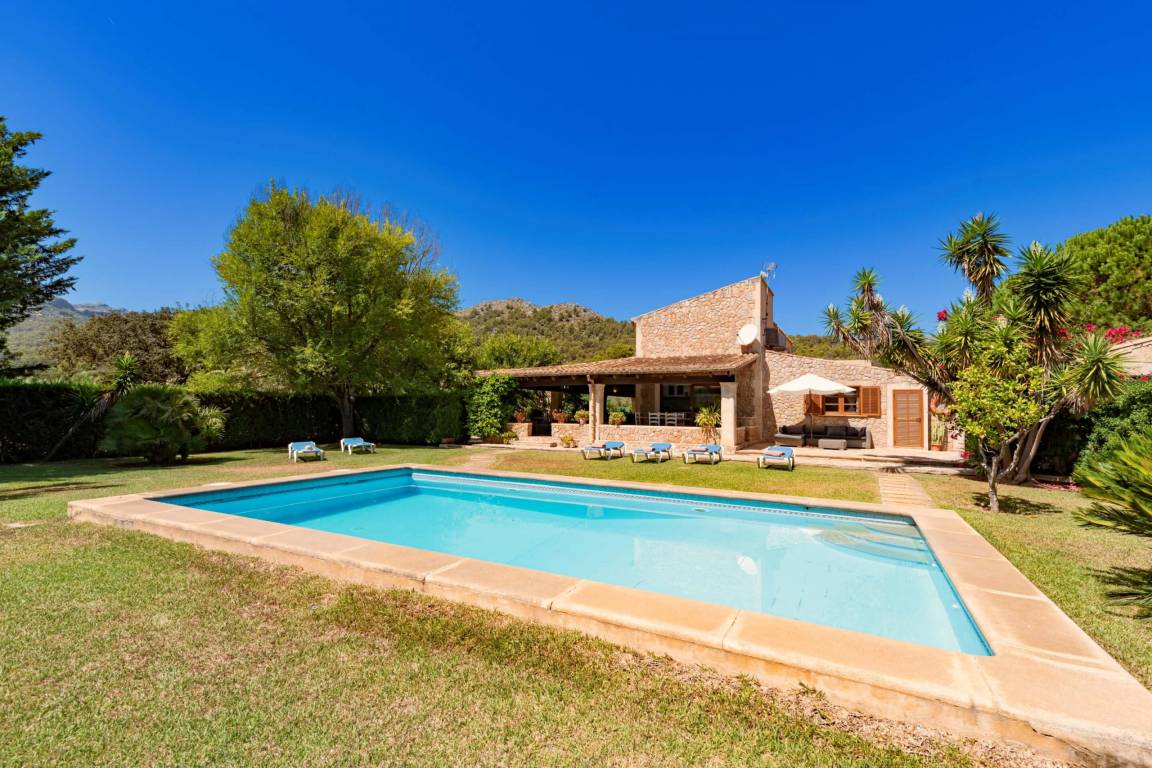 210 M² Villa ∙ 3 Bedrooms ∙ 6 Guests - Pollença