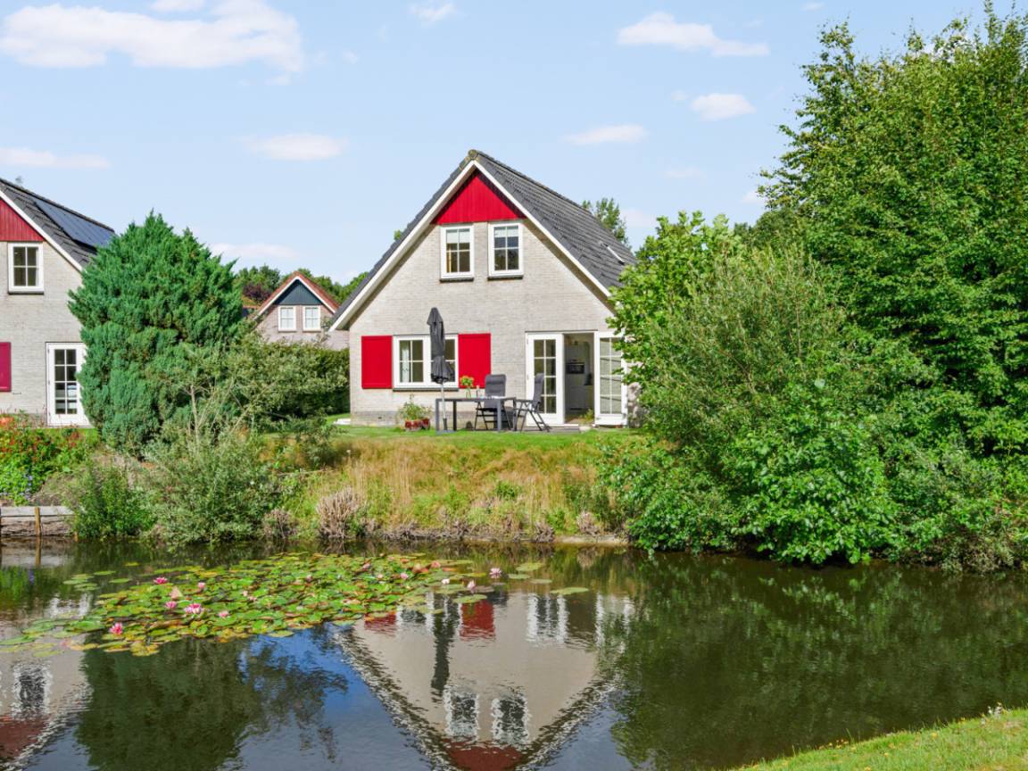 House ∙ 2 Bedrooms ∙ 4 Guests - Groningen