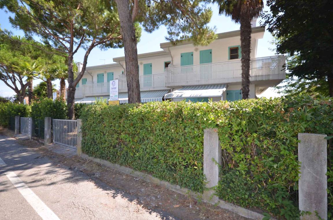 55 M² Ferienhaus ∙ 2 Schlafzimmer ∙ 6 Gäste - Bibione Pineda