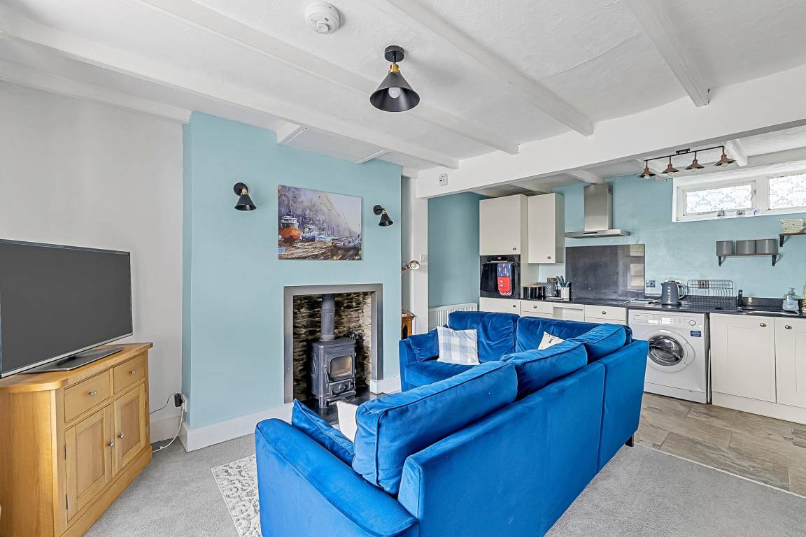 110 M² Cottage ∙ 2 Bedrooms ∙ 4 Guests - Looe
