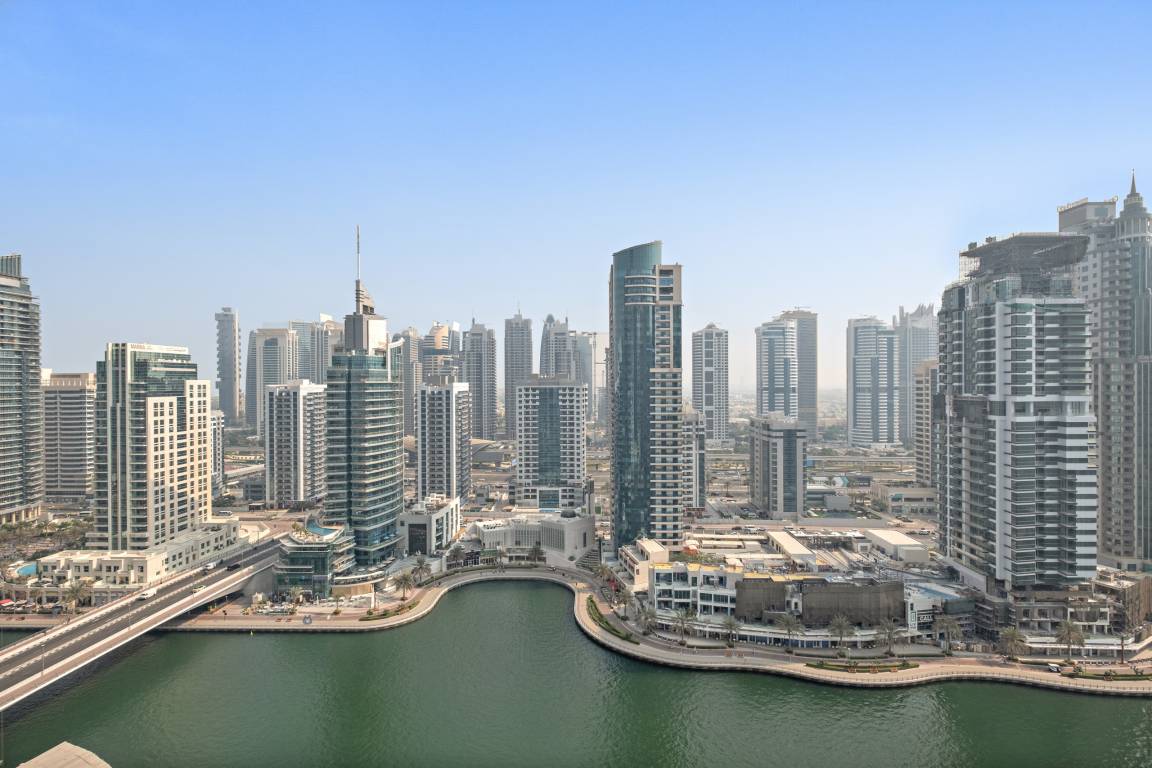 138 M² Apartment ∙ 2 Bedrooms ∙ 5 Guests - 