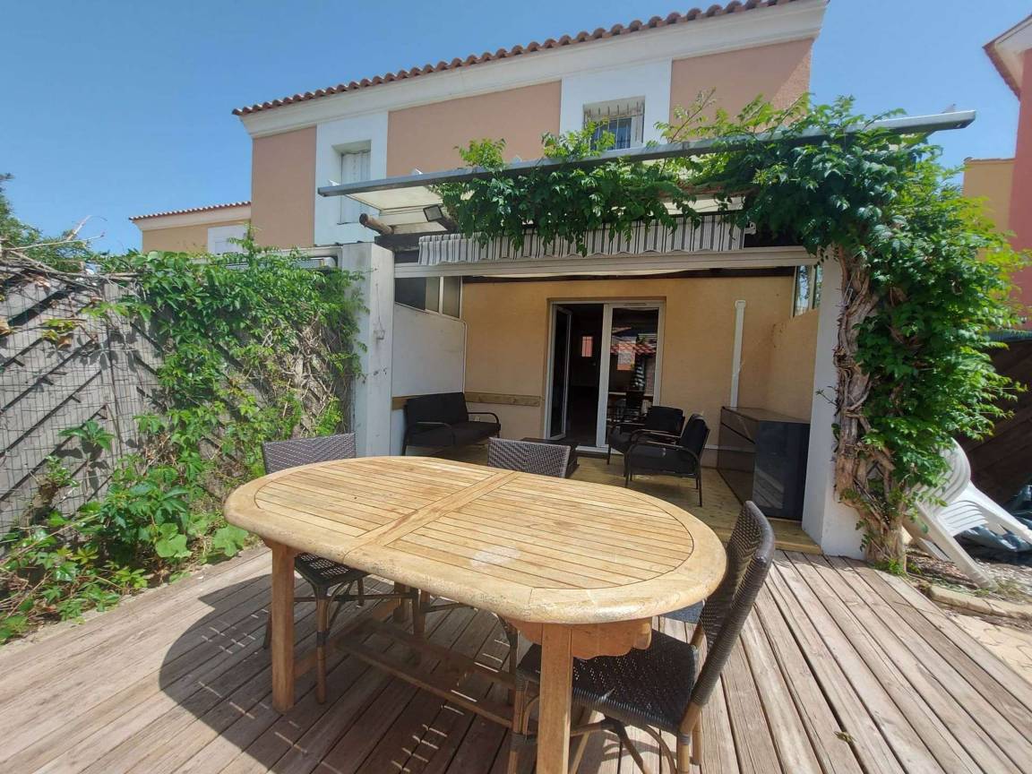 37 M² Ferienhaus ∙ 2 Schlafzimmer ∙ 6 Gäste - Marseillan